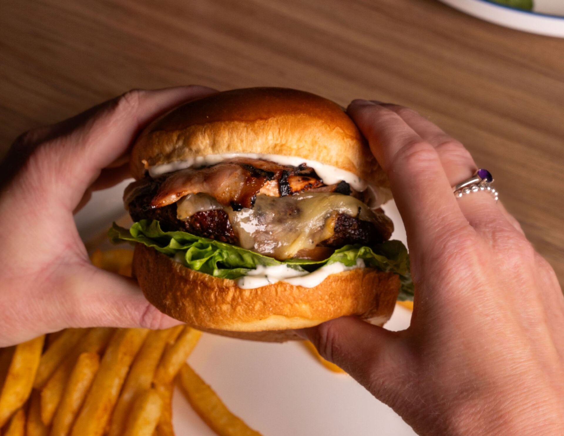 Eat & Drink - The Blue Gums Hotel